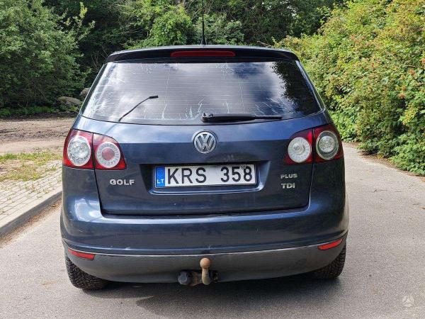 Blue Volkswagen Golf Plus 2006 in Vilnius, with an engine capacity of 1.90 L and mileage of 336 thousand km for 2190 €, photo 6 on AUTOMOTO.COM.LV