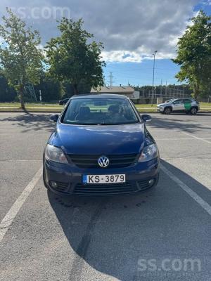 Blue Volkswagen Golf Plus 2006 in Riga, with an engine capacity of 1.40 L and mileage of 300 thousand km for 2250 €, photo  on AUTOMOTO.COM.LV