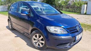 Blue Volkswagen Golf Plus 2006 in Daugavpils, with an engine capacity of 1.90 L and mileage of 329 thousand km for 1650 €, photo 4 on AUTOMOTO.COM.LV