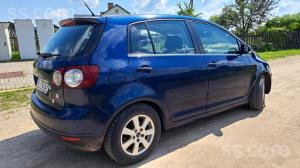 Blue Volkswagen Golf Plus 2006 in Daugavpils, with an engine capacity of 1.90 L and mileage of 329 thousand km for 1650 €, photo 5 on AUTOMOTO.COM.LV