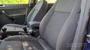 Blue Volkswagen Golf Plus 2006 in Daugavpils, with an engine capacity of 1.90 L and mileage of 329 thousand km for 1650 €, photo 22 on AUTOMOTO.COM.LV