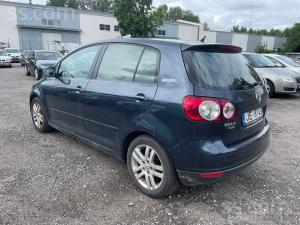Blue Volkswagen Golf Plus 2006 in Riga, with an engine capacity of 1.40 L and mileage of 260 thousand km for 690 €, photo 4 on AUTOMOTO.COM.LV