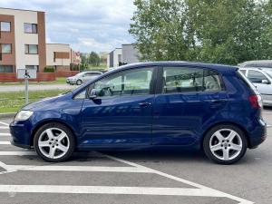 Blue Volkswagen Golf Plus 2006 in Vilnius, with an engine capacity of 1.90 L and mileage of 350 thousand km for 2600 €, photo 6 on AUTOMOTO.COM.LV