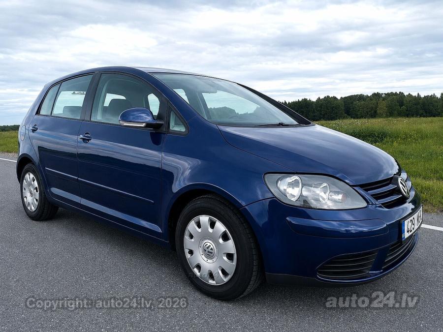 Blue Volkswagen Golf Plus 2006 in Tartu, with an engine capacity of 1.60 L and mileage of 175 thousand km for 1290 €, photo 3 on AUTOMOTO.COM.LV