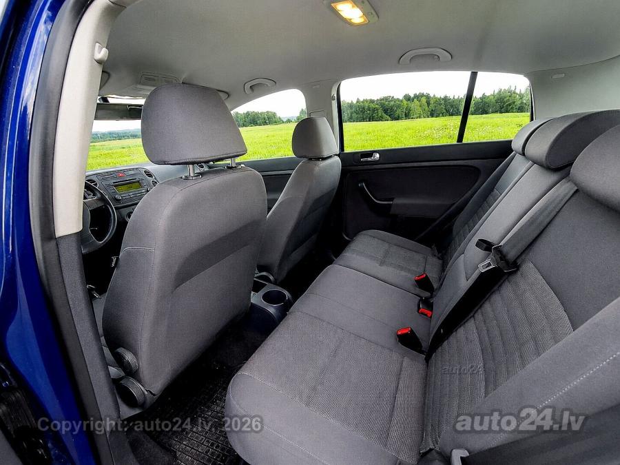 Blue Volkswagen Golf Plus 2006 in Tartu, with an engine capacity of 1.60 L and mileage of 175 thousand km for 1290 €, photo 7 on AUTOMOTO.COM.LV