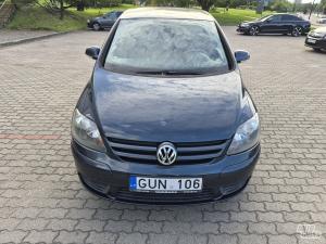 Zils Volkswagen Golf Plus 2006 Alīta, ar dzinēja tilpumu 1.90 L un nobraukumu 368 tūkst. km par 1850 €, foto 3 vietnē AUTOMOTO.COM.LV