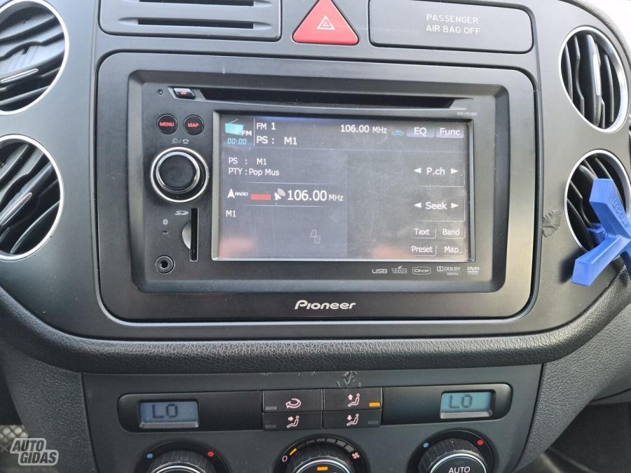 Zils Volkswagen Golf Plus 2006 Alīta, ar dzinēja tilpumu 1.90 L un nobraukumu 368 tūkst. km par 1850 €, foto 11 vietnē AUTOMOTO.COM.LV
