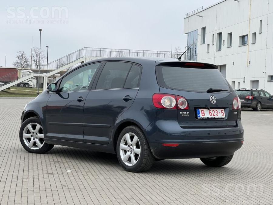 Zils Volkswagen Golf Plus 2007 Rēzekne, ar dzinēja tilpumu 1.90 L un nobraukumu 0 tūkst. km par 2800 €, foto 4 vietnē AUTOMOTO.COM.LV