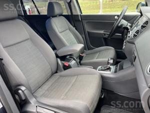 Zils Volkswagen Golf Plus 2007 Rēzekne, ar dzinēja tilpumu 1.90 L un nobraukumu 0 tūkst. km par 2800 €, foto 7 vietnē AUTOMOTO.COM.LV