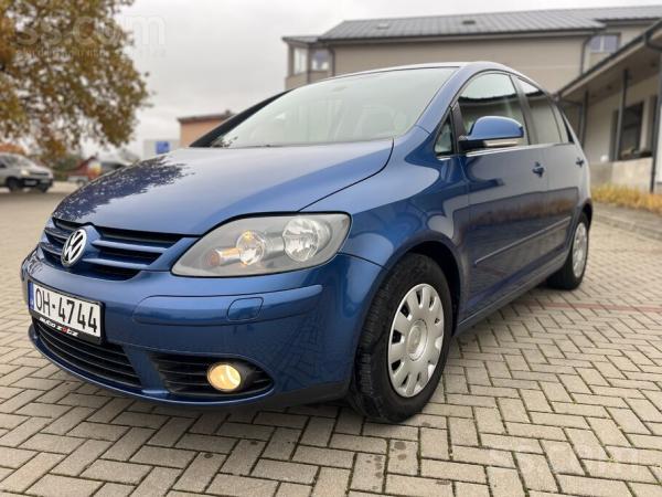 Blue Volkswagen Golf Plus 2007 in Rezekne, with an engine capacity of 1.40 L and mileage of 206 thousand km for 3700 €, photo 2 on AUTOMOTO.COM.LV