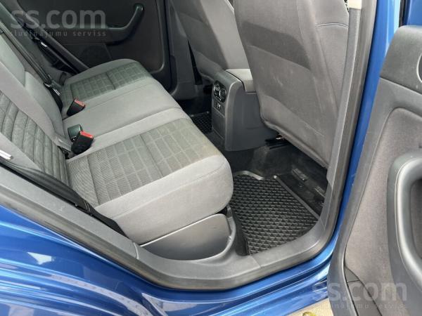 Blue Volkswagen Golf Plus 2007 in Rezekne, with an engine capacity of 1.40 L and mileage of 206 thousand km for 3700 €, photo 10 on AUTOMOTO.COM.LV