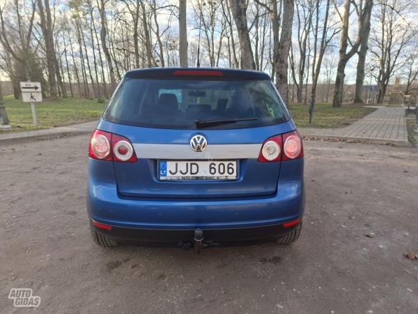 Blue Volkswagen Golf Plus 2007 in Kretinga, with an engine capacity of 1.90 L and mileage of 284 thousand km for 850 €, photo 5 on AUTOMOTO.COM.LV