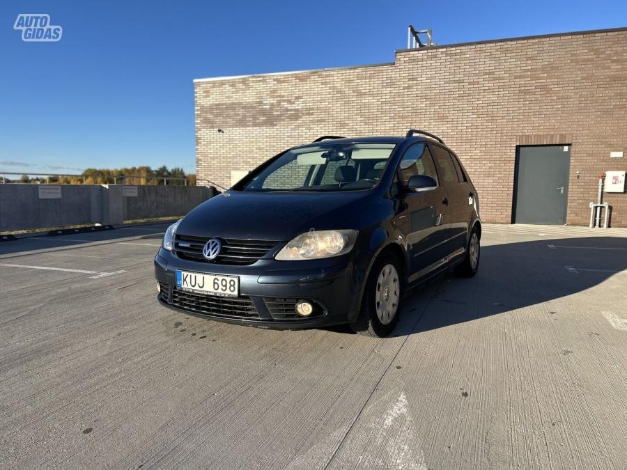 Blue Volkswagen Golf Plus 2007 in Vilnius, with an engine capacity of 1.90 L and mileage of 233 thousand km for 2350 €, photo 1 on AUTOMOTO.COM.LV