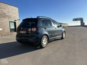 Blue Volkswagen Golf Plus 2007 in Vilnius, with an engine capacity of 1.90 L and mileage of 233 thousand km for 2350 €, photo 4 on AUTOMOTO.COM.LV