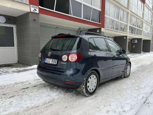 Zils Volkswagen Golf Plus 2007 Jonava, ar dzinēja tilpumu 1.90 L un nobraukumu 232 tūkst. km par 2200 €, foto 5 vietnē AUTOMOTO.COM.LV