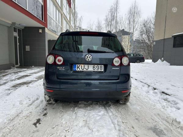 Zils Volkswagen Golf Plus 2007 Jonava, ar dzinēja tilpumu 1.90 L un nobraukumu 232 tūkst. km par 2200 €, foto 6 vietnē AUTOMOTO.COM.LV
