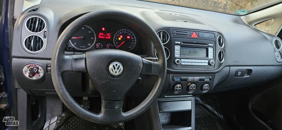 Zils Volkswagen Golf Plus 2007 Kauņa, ar dzinēja tilpumu 1.90 L un nobraukumu 296 tūkst. km par 890 €, foto 10 vietnē AUTOMOTO.COM.LV