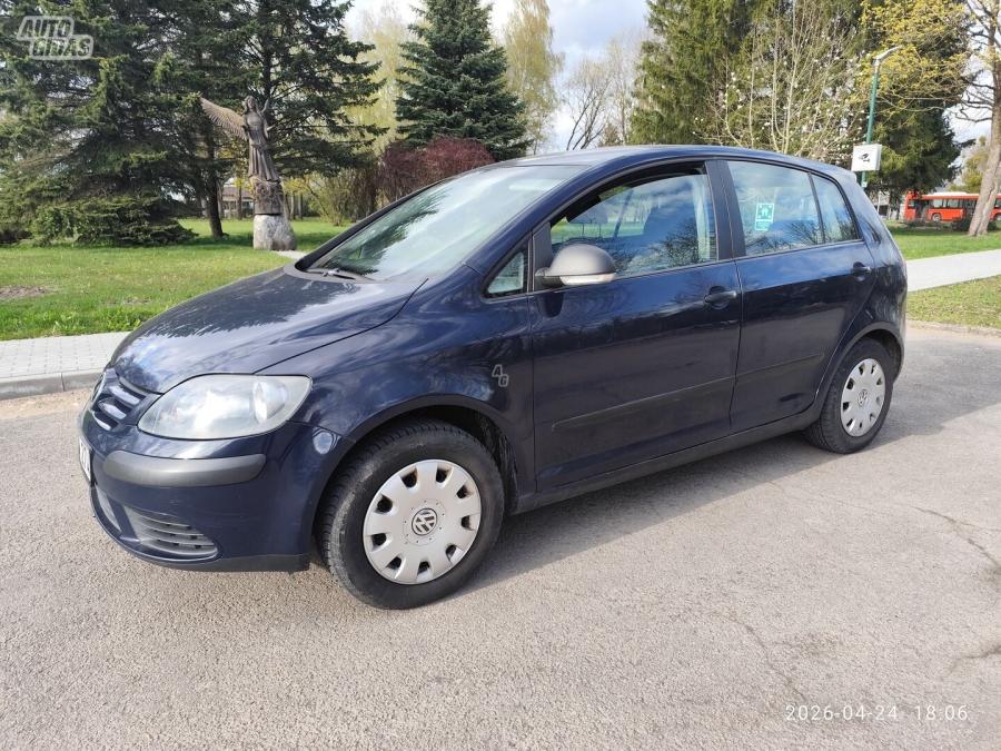 Zils Volkswagen Golf Plus 2007 Kauņa, ar dzinēja tilpumu 1.90 L un nobraukumu 295 tūkst. km par 1950 €, foto 3 vietnē AUTOMOTO.COM.LV