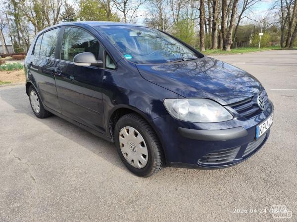 Zils Volkswagen Golf Plus 2007 Kauņa, ar dzinēja tilpumu 1.90 L un nobraukumu 295 tūkst. km par 1950 €, foto 3 vietnē AUTOMOTO.COM.LV