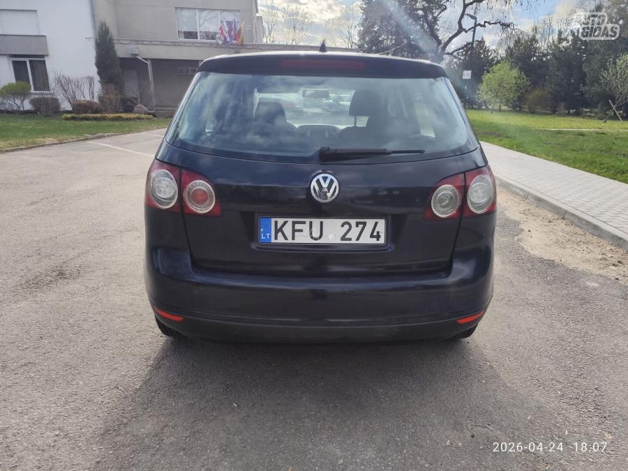 Zils Volkswagen Golf Plus 2007 Kauņa, ar dzinēja tilpumu 1.90 L un nobraukumu 295 tūkst. km par 1950 €, foto 9 vietnē AUTOMOTO.COM.LV