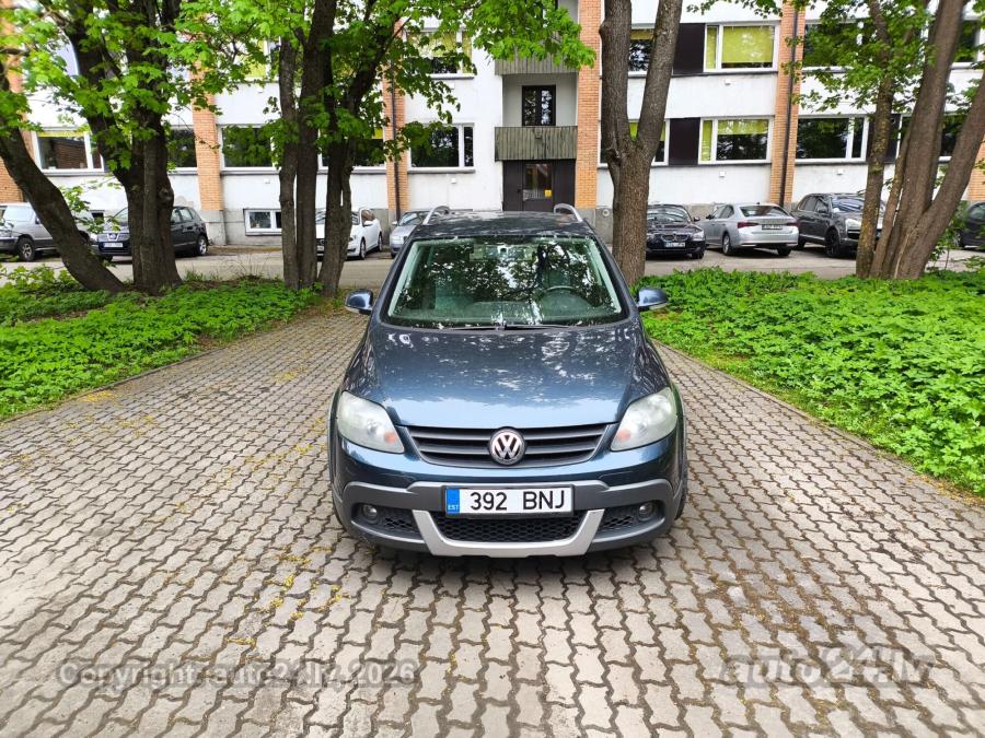 Zils Volkswagen Golf Plus 2007 Tallina, ar dzinēja tilpumu 1.40 L un nobraukumu 240 tūkst. km par 3700 €, foto 1 vietnē AUTOMOTO.COM.LV