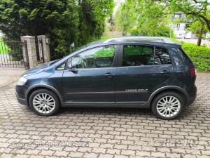 Zils Volkswagen Golf Plus 2007 Tallina, ar dzinēja tilpumu 1.40 L un nobraukumu 240 tūkst. km par 3700 €, foto 3 vietnē AUTOMOTO.COM.LV