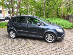 Zils Volkswagen Golf Plus 2007 Tallina, ar dzinēja tilpumu 1.40 L un nobraukumu 240 tūkst. km par 3700 €, foto 4 vietnē AUTOMOTO.COM.LV