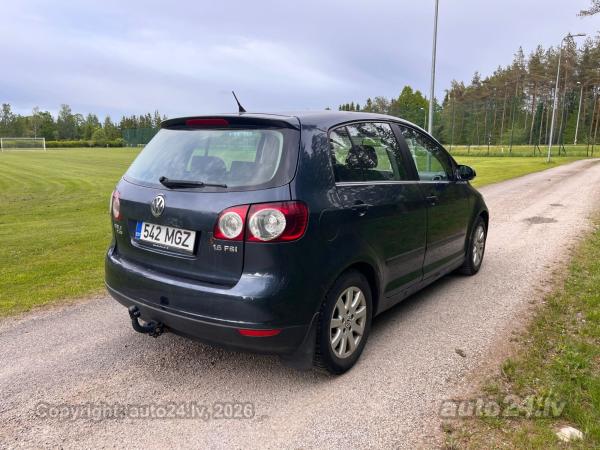 Blue Volkswagen Golf Plus 2007 in Tallinn, with an engine capacity of 1.60 L and mileage of 182 thousand km for 800 €, photo 4 on AUTOMOTO.COM.LV