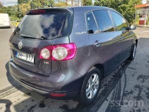 Blue Volkswagen Golf Plus 2007 in Riga, with an engine capacity of 1.40 L and mileage of 286 thousand km for 3690 €, photo 6 on AUTOMOTO.COM.LV