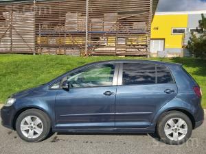Blue Volkswagen Golf Plus 2007 in Riga, with an engine capacity of 1.40 L and mileage of 286 thousand km for 3690 €, photo 9 on AUTOMOTO.COM.LV
