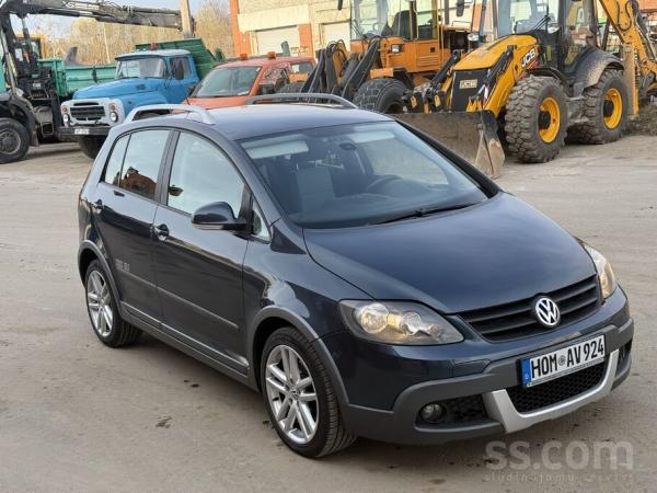 Zils Volkswagen Golf Plus 2007 Rēzekne, ar dzinēja tilpumu 2.00 L un nobraukumu 309 tūkst. km par 4140 €, foto 2 vietnē AUTOMOTO.COM.LV