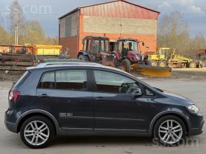 Zils Volkswagen Golf Plus 2007 Rēzekne, ar dzinēja tilpumu 2.00 L un nobraukumu 309 tūkst. km par 4140 €, foto 4 vietnē AUTOMOTO.COM.LV