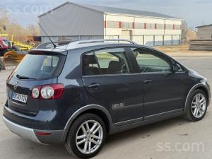 Zils Volkswagen Golf Plus 2007 Rēzekne, ar dzinēja tilpumu 2.00 L un nobraukumu 309 tūkst. km par 4140 €, foto 5 vietnē AUTOMOTO.COM.LV