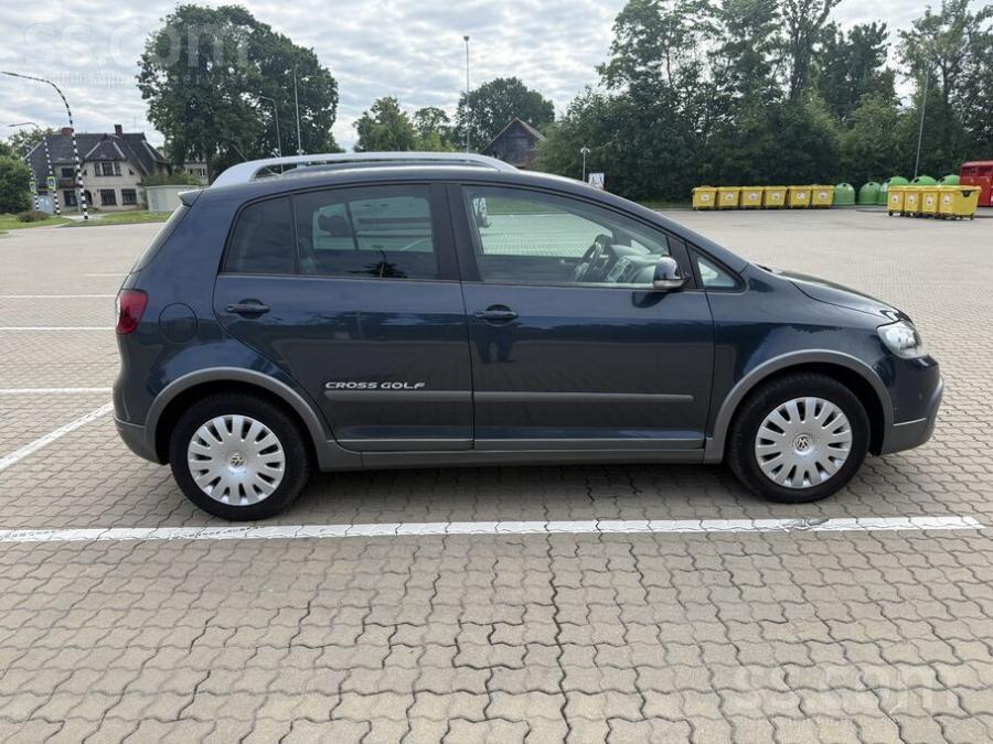 Zils Volkswagen Golf Plus 2007 Saldus, ar dzinēja tilpumu 1.60 L un nobraukumu 194 tūkst. km par 3990 €, foto 5 vietnē AUTOMOTO.COM.LV