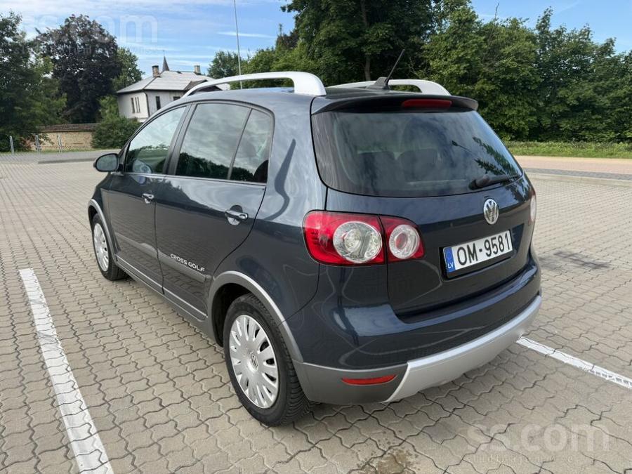 Zils Volkswagen Golf Plus 2007 Saldus, ar dzinēja tilpumu 1.60 L un nobraukumu 194 tūkst. km par 3990 €, foto 9 vietnē AUTOMOTO.COM.LV