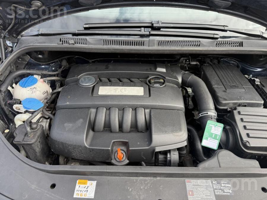 Zils Volkswagen Golf Plus 2007 Saldus, ar dzinēja tilpumu 1.60 L un nobraukumu 194 tūkst. km par 3990 €, foto 17 vietnē AUTOMOTO.COM.LV