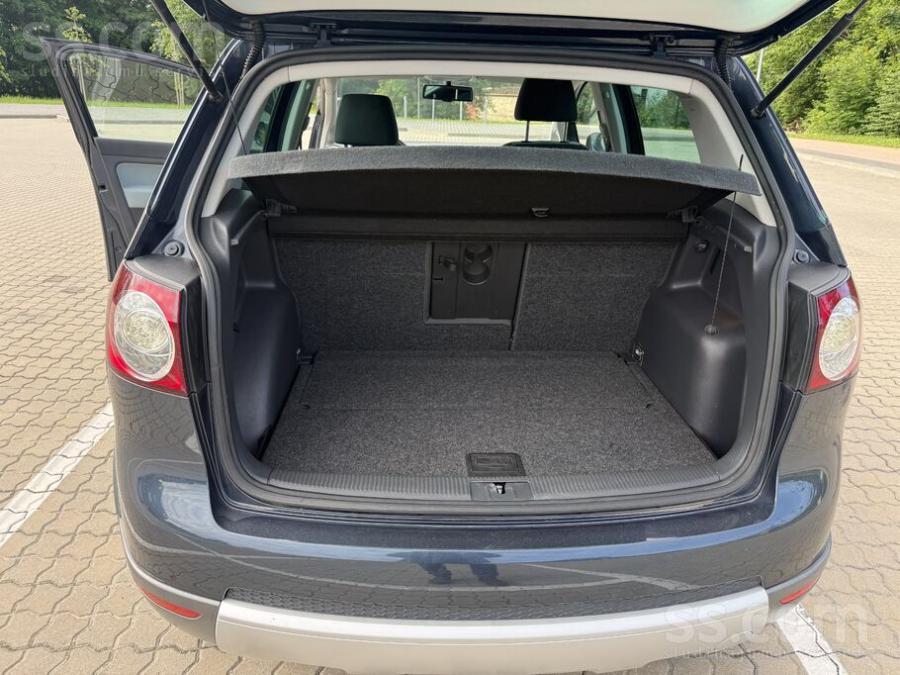 Zils Volkswagen Golf Plus 2007 Saldus, ar dzinēja tilpumu 1.60 L un nobraukumu 194 tūkst. km par 3990 €, foto 18 vietnē AUTOMOTO.COM.LV