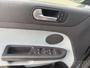 Zils Volkswagen Golf Plus 2007 Saldus, ar dzinēja tilpumu 1.60 L un nobraukumu 194 tūkst. km par 3990 €, foto 20 vietnē AUTOMOTO.COM.LV