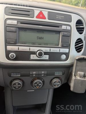 Zils Volkswagen Golf Plus 2007 Saldus, ar dzinēja tilpumu 1.60 L un nobraukumu 194 tūkst. km par 3990 €, foto 21 vietnē AUTOMOTO.COM.LV