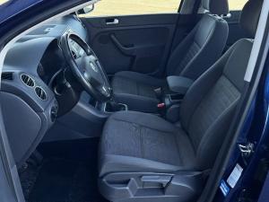 Blue Volkswagen Golf Plus 2007 in Riga, with an engine capacity of 1.90 L and mileage of 270 thousand km for 3200 €, photo 10 on AUTOMOTO.COM.LV