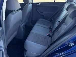 Blue Volkswagen Golf Plus 2007 in Riga, with an engine capacity of 1.90 L and mileage of 270 thousand km for 3200 €, photo 11 on AUTOMOTO.COM.LV