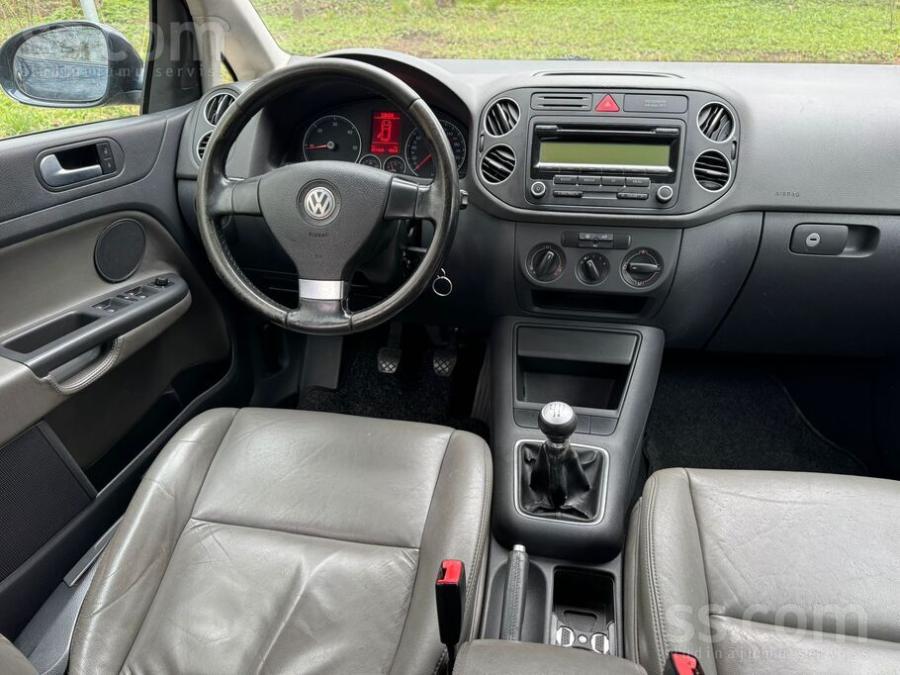 Zils Volkswagen Golf Plus 2007 Rīga, ar dzinēja tilpumu 1.90 L un nobraukumu 0 tūkst. km par 3500 €, foto 12 vietnē AUTOMOTO.COM.LV