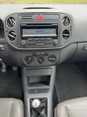 Zils Volkswagen Golf Plus 2007 Rīga, ar dzinēja tilpumu 1.90 L un nobraukumu 0 tūkst. km par 3500 €, foto 17 vietnē AUTOMOTO.COM.LV