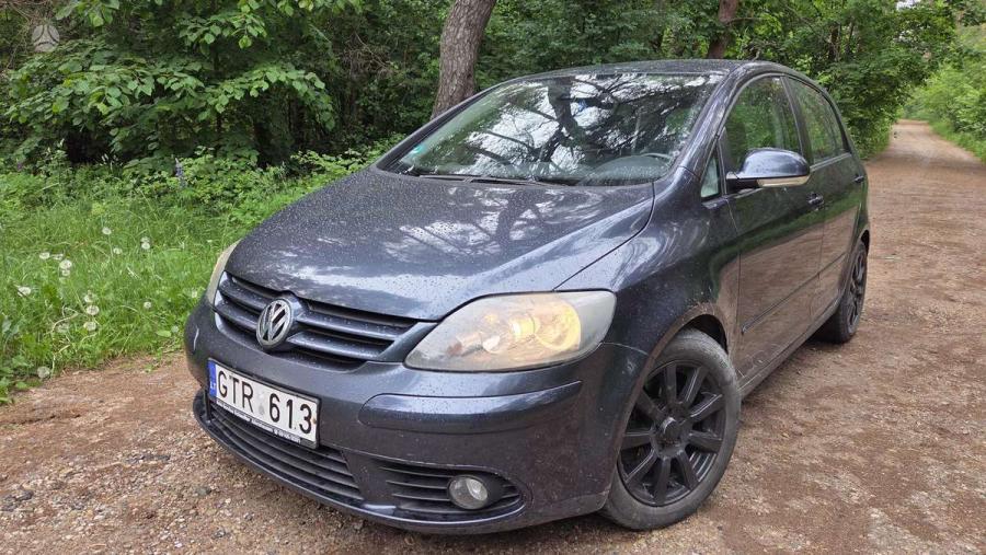 Zils Volkswagen Golf Plus 2007 Utena, ar dzinēja tilpumu 1.97 L un nobraukumu 183 tūkst. km par 2150 €, foto 3 vietnē AUTOMOTO.COM.LV