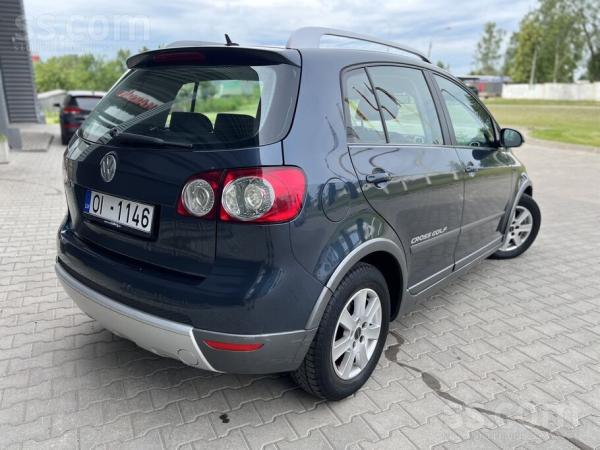 Blue Volkswagen Golf Plus 2007 in Jekabpils, with an engine capacity of 2.00 L and mileage of 222 thousand km for 3900 €, photo 2 on AUTOMOTO.COM.LV