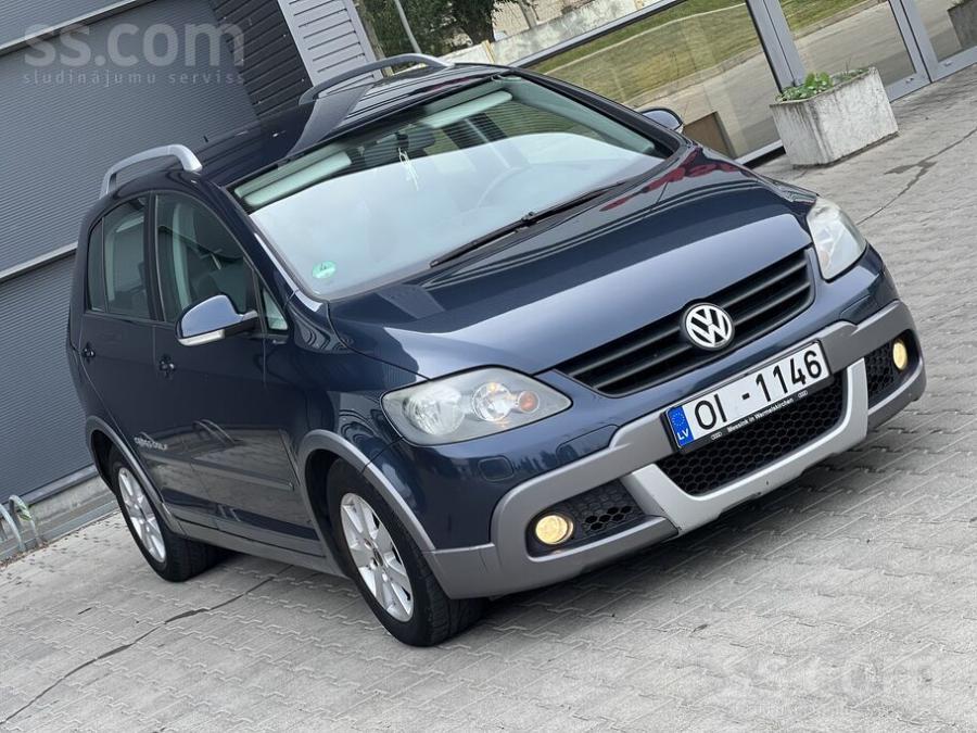 Zils Volkswagen Golf Plus 2007 Jēkabpils, ar dzinēja tilpumu 2.00 L un nobraukumu 222 tūkst. km par 3900 €, foto 4 vietnē AUTOMOTO.COM.LV