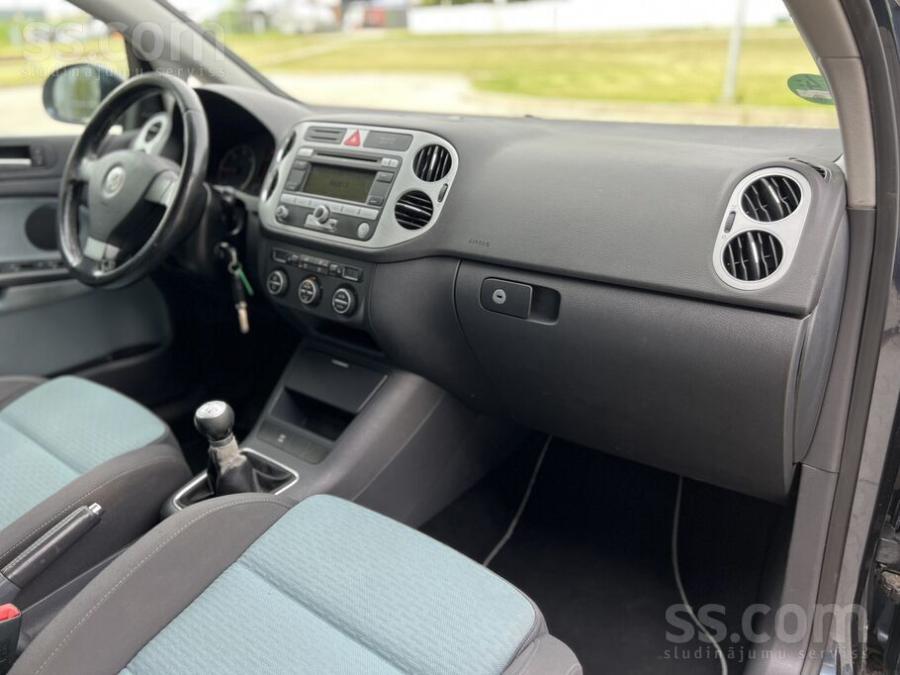 Zils Volkswagen Golf Plus 2007 Jēkabpils, ar dzinēja tilpumu 2.00 L un nobraukumu 222 tūkst. km par 3900 €, foto 10 vietnē AUTOMOTO.COM.LV