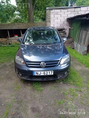 Zils Volkswagen Golf Plus 2007 Rīga, ar dzinēja tilpumu 1.90 L un nobraukumu 279 tūkst. km par 2200 €, foto  vietnē AUTOMOTO.COM.LV