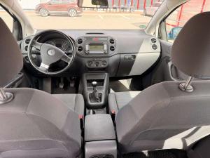 Zils Volkswagen Golf Plus 2007 Viļņa, ar dzinēja tilpumu 1.90 L un nobraukumu 327 tūkst. km par 2500 €, foto 9 vietnē AUTOMOTO.COM.LV