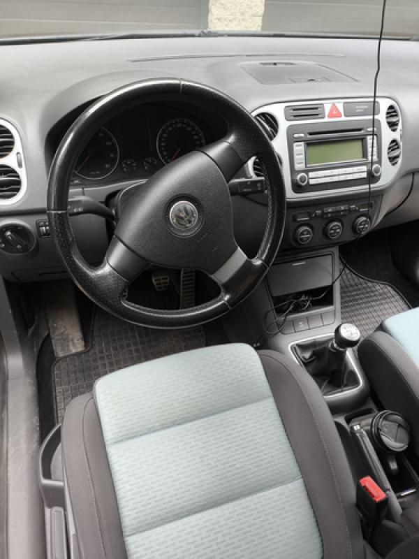 Zils Volkswagen Golf Plus 2007 Tallina, ar dzinēja tilpumu 0.00 L un nobraukumu 239 tūkst. km par 2600 €, foto 5 vietnē AUTOMOTO.COM.LV